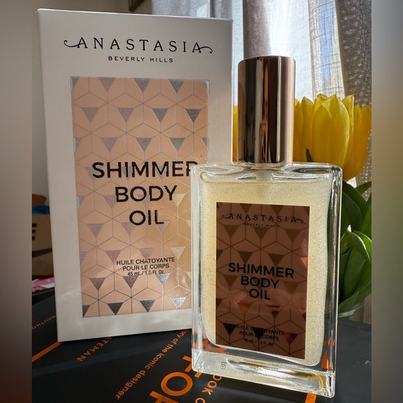 Anastasia Beverly Hills | Bath & Body | Anastasia Beverly Hills Shimmer ...